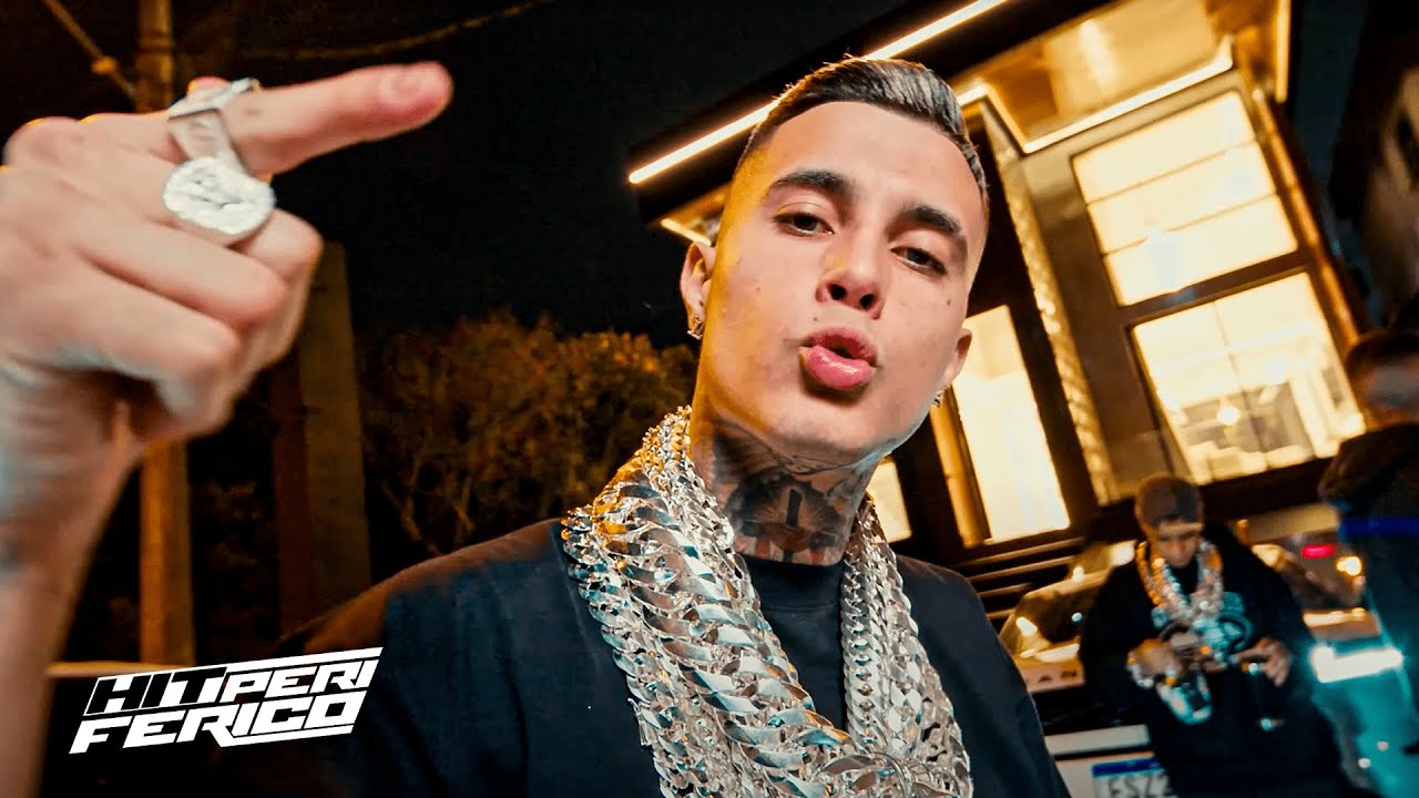 PAPAI CUIDA CRIA E BANCA E PAROU NA MÃO DOS MALOKA - MC Paiva (Rennan no Beat) - YouTube