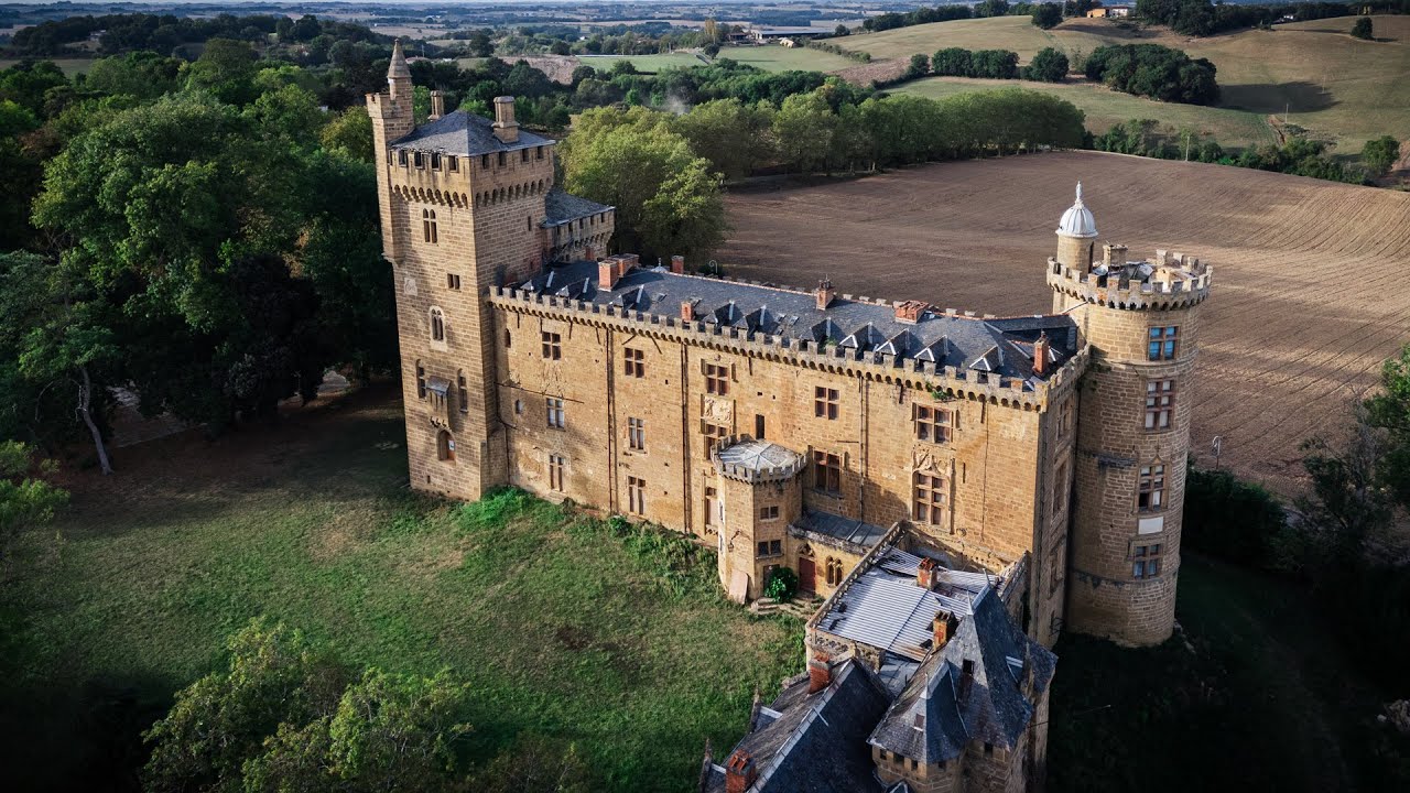 1300's Abandoned Castle | Owner Was Beheaded By King - YouTube