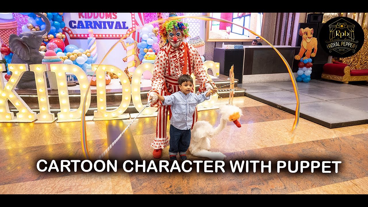 Cartoon Artist With Puppet || Royal Pepper Banquet - YouTube