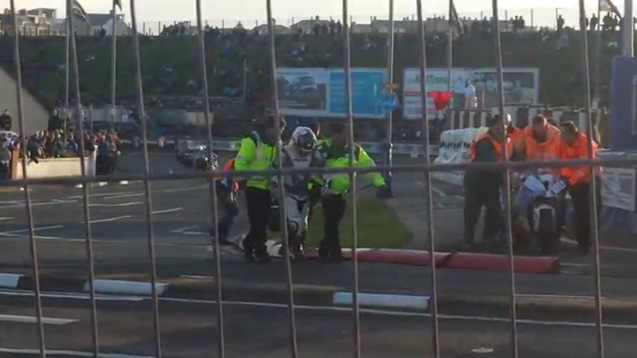 NW200 rider Paul Shoesmith after crash @ Metropole Corner 14-05-2015 ...