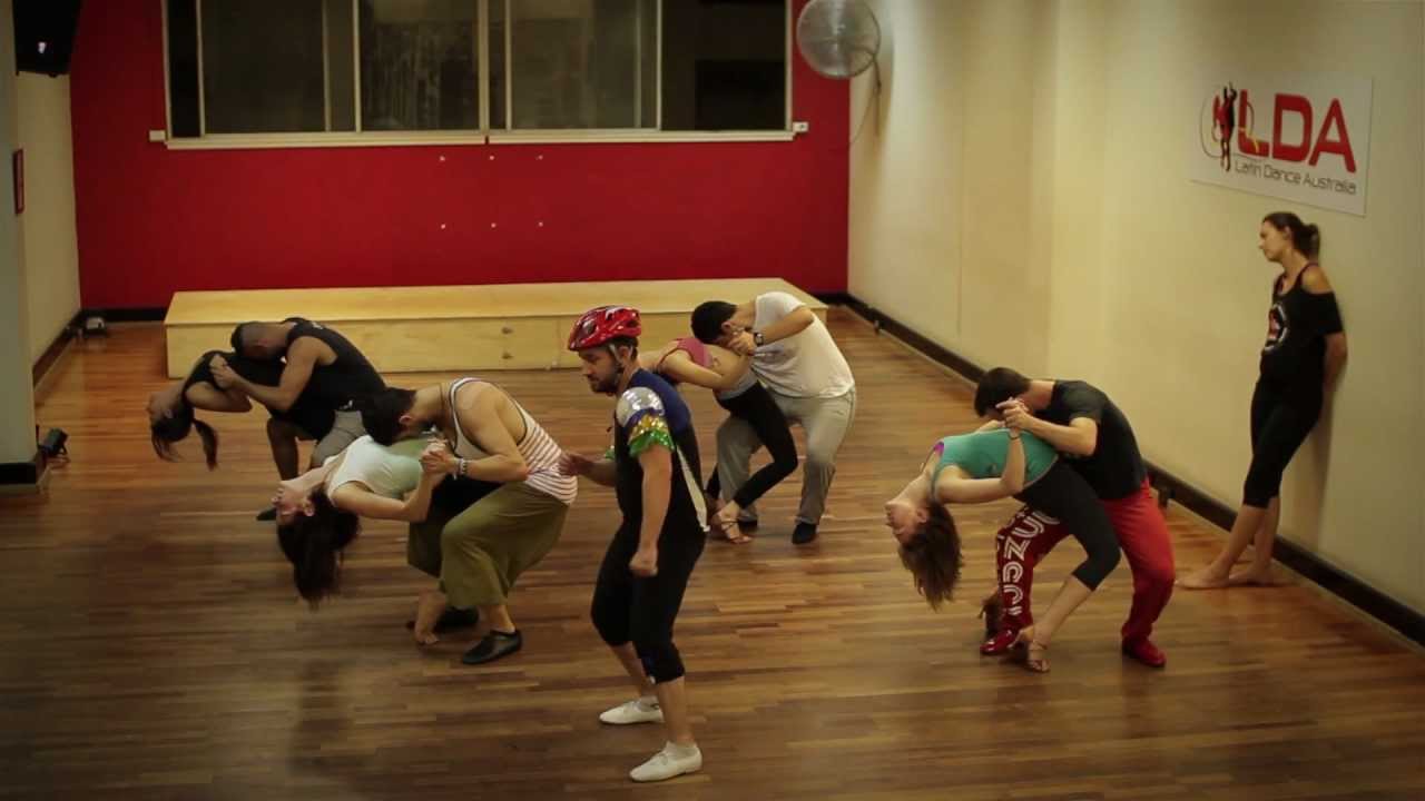 Harlem Shake (Original Salsa Edition) - YouTube