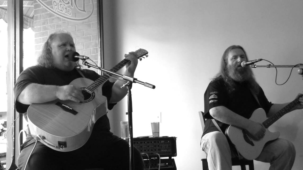 Southern Rain sing, "Horse With No Name" - YouTube