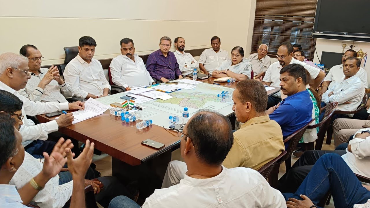 Two Congress MLAs were missing for today's meeting held by Goa Incharge ...