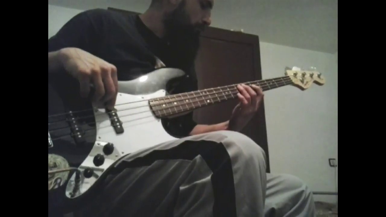 Black Sabbath - Planet caravan bass line - YouTube