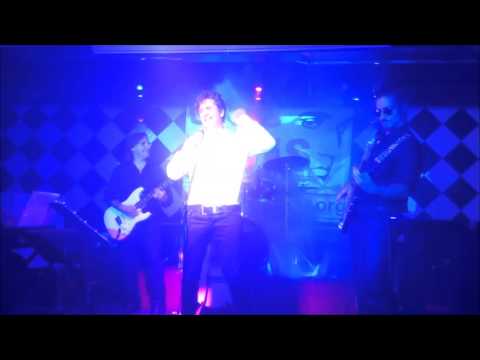 AL SÁNCHEZ & THE FLAMING STARS + GUEST STAR GABINO DIEGO... Hound Dog ...