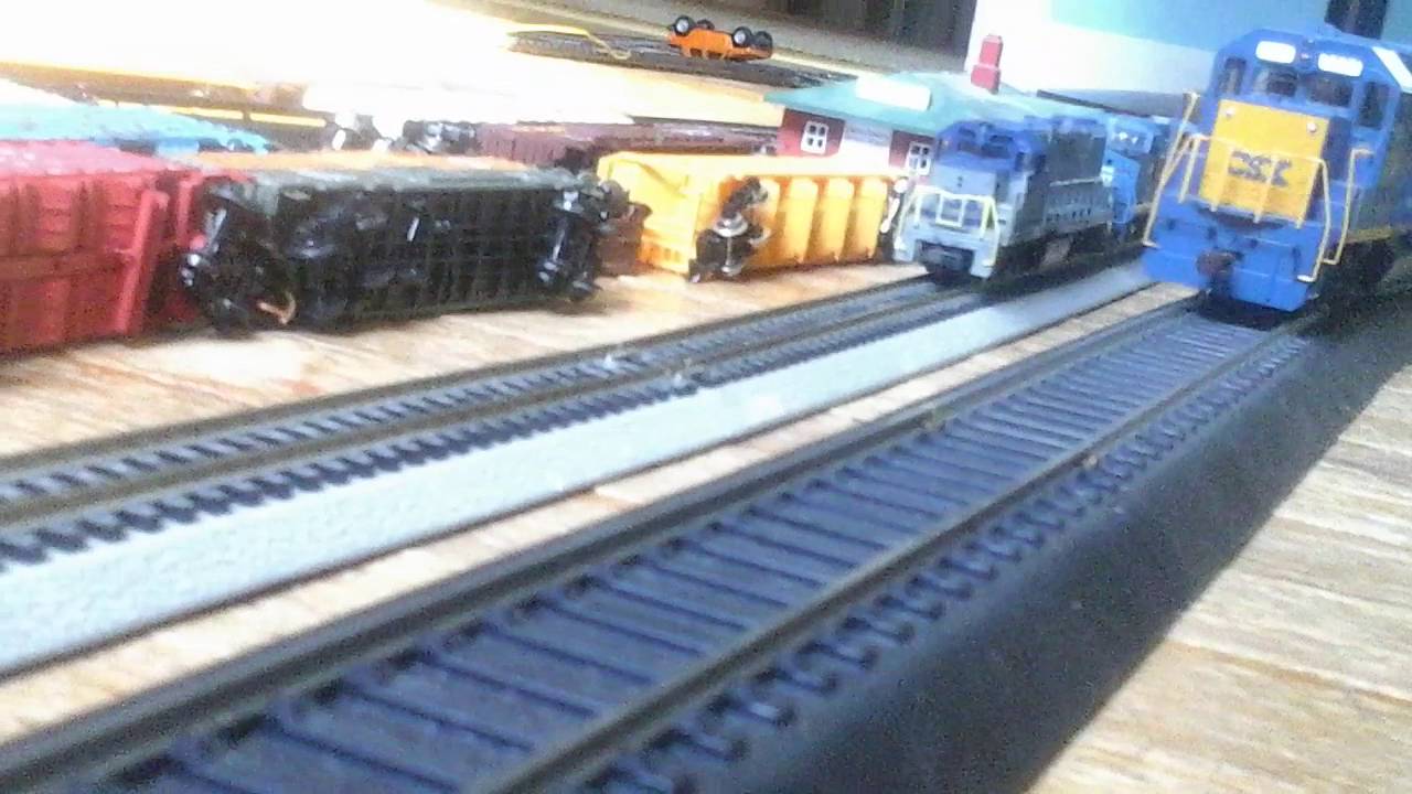 HO Scale VS N Scale CSX GP38 2 s YouTube ho-scale-vs-n-scale-csx-gp38-2-s-youtube