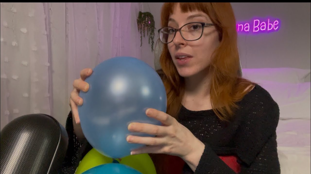 ASMR Balloon Popping! - YouTube