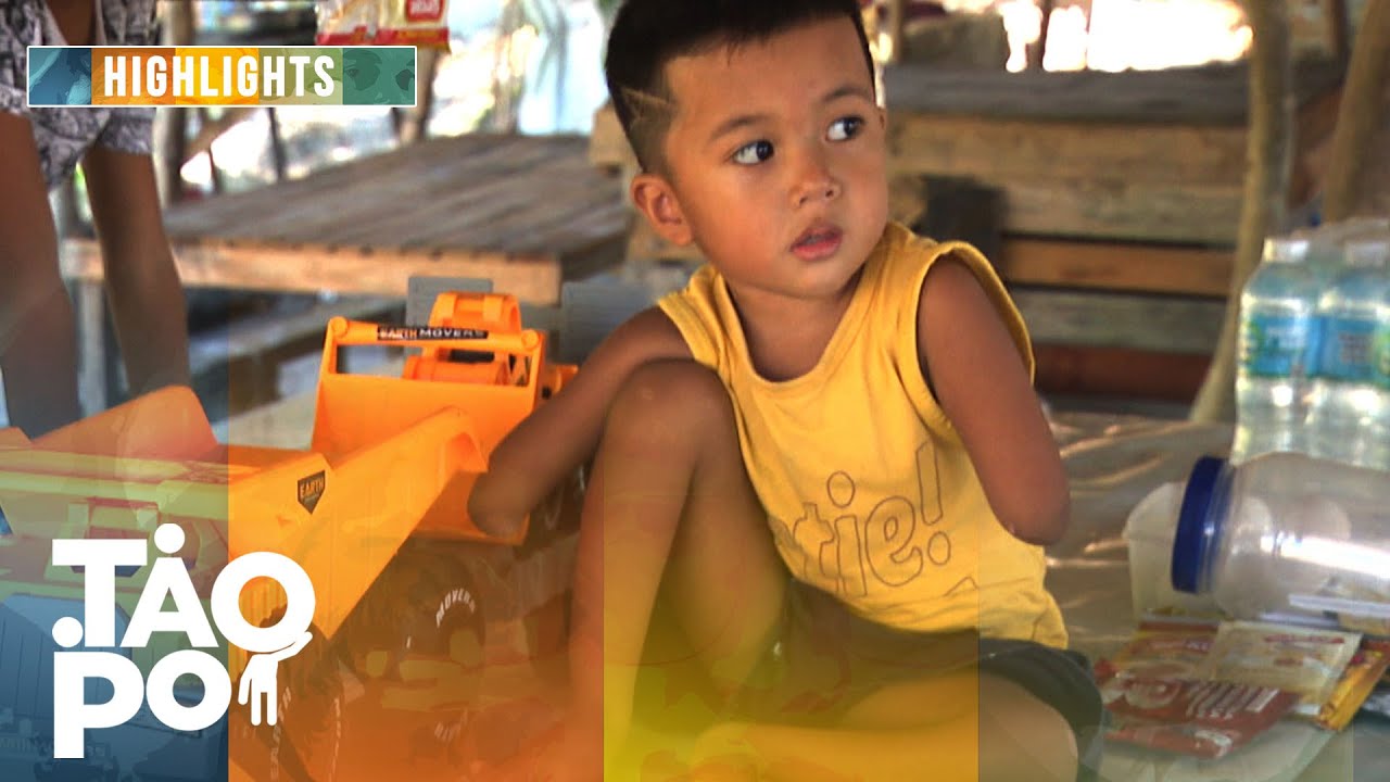 'Tao Po': Batang walang mga kamay, katuwang ng ina sa paghahanap-buhay ...