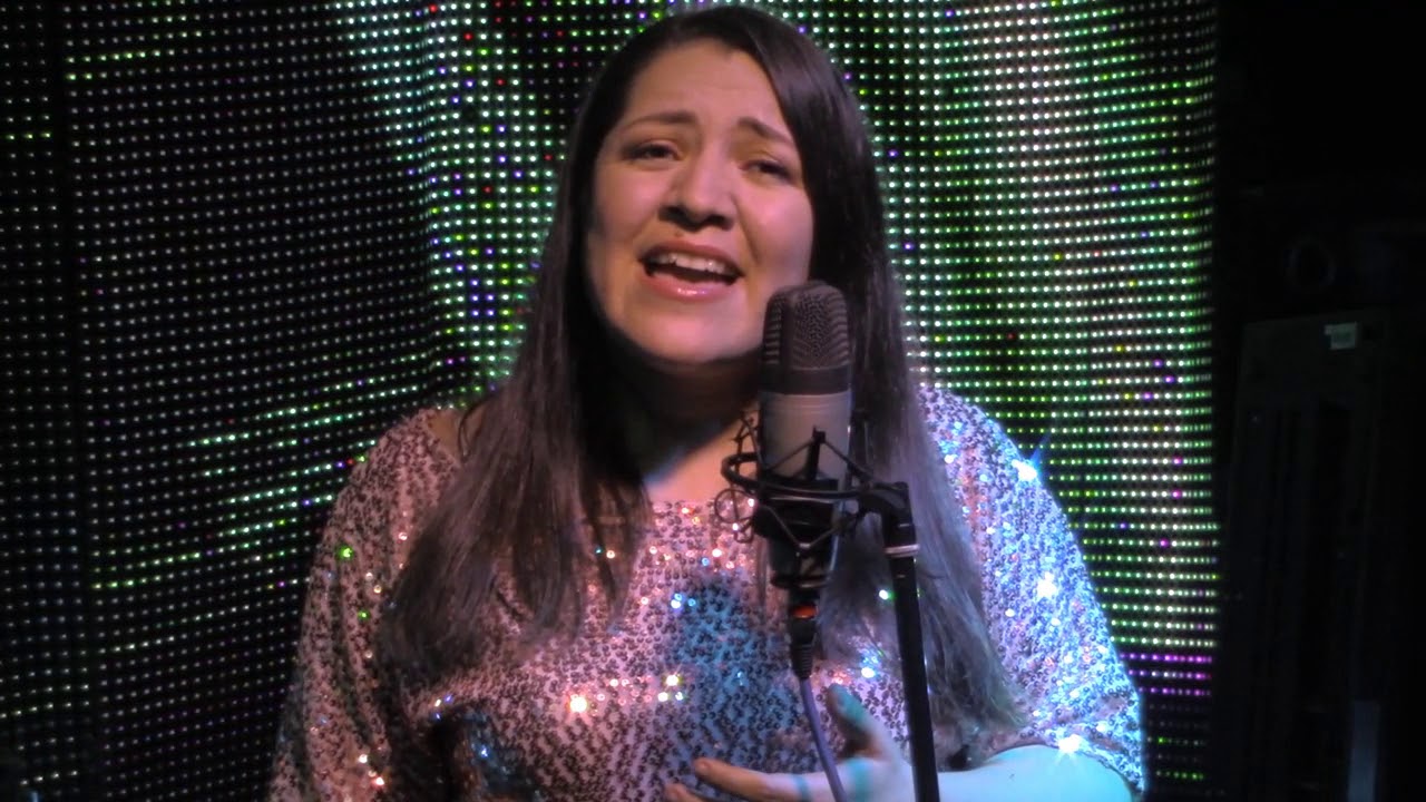 Estoy enamorado Thalia ft Pedro Capó - Cover Keila y Bryan - YouTube