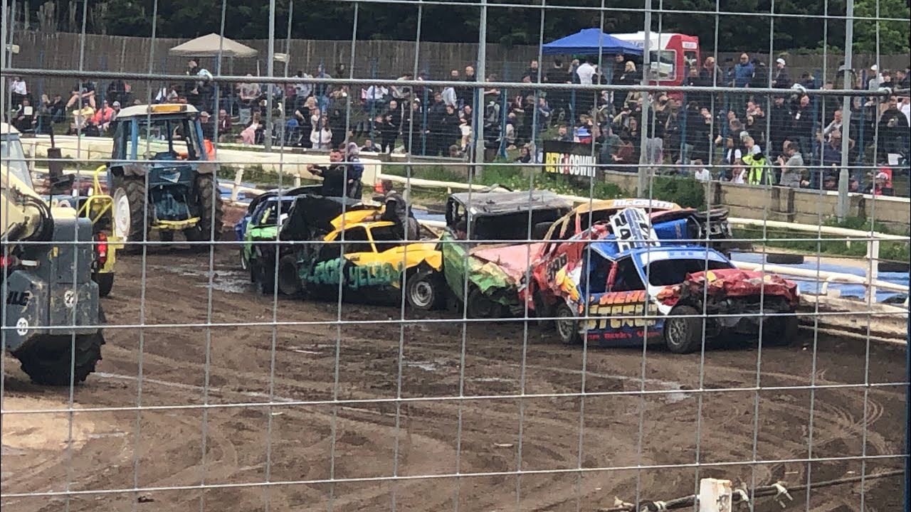 Mildenhall Stadium 8 / 5 /2023 - YouTube