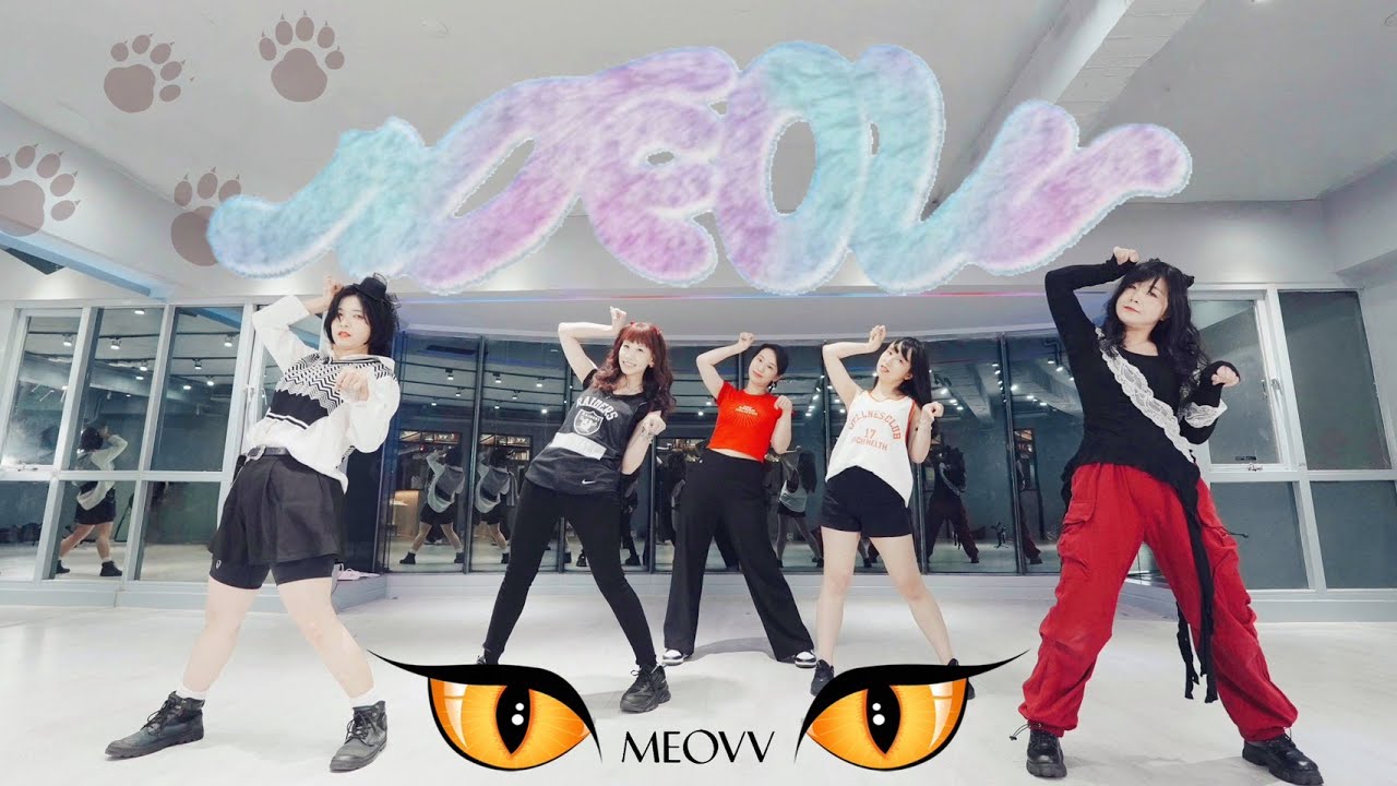 MEOVV - ‘MEOW’ | Dance Cover From TAIWAN - YouTube