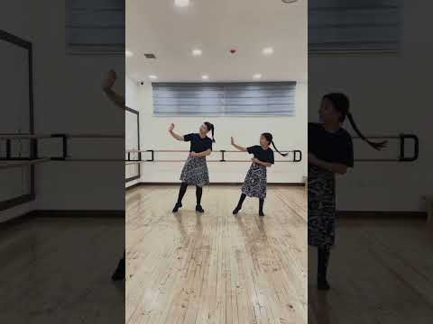 Мустахзод ракси. Устоз ва шогирд Машхура Толибовна & Эзоза Саманова