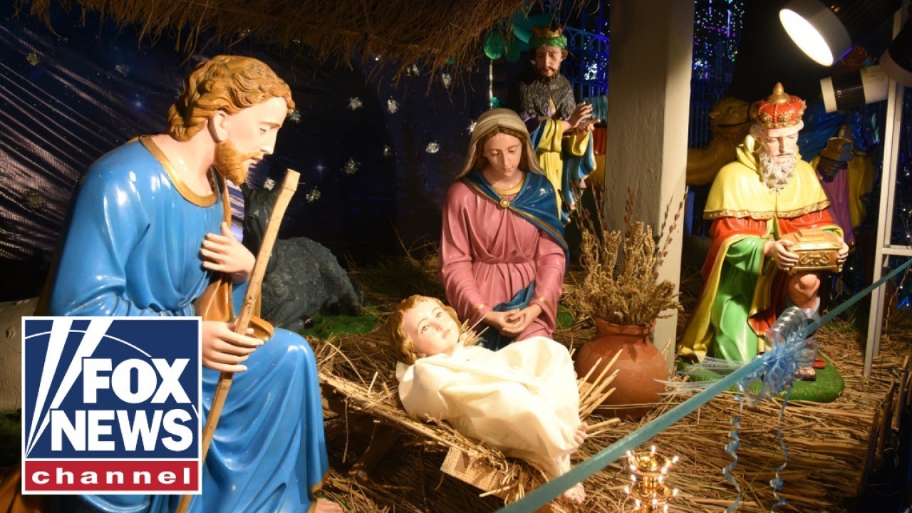 Nativity scene fight erupts in SC town after mayor’s takedown order ...