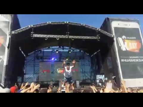 Another stage dive fail - YouTube