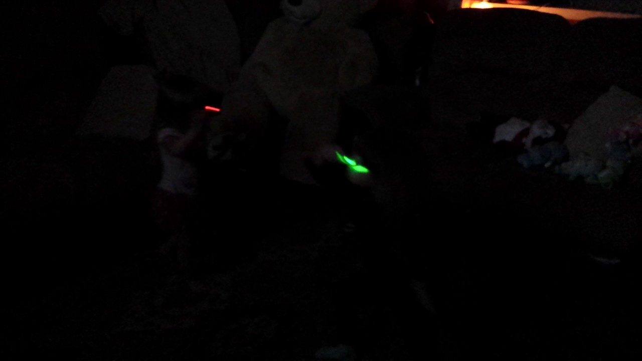 Baby's first rave - YouTube