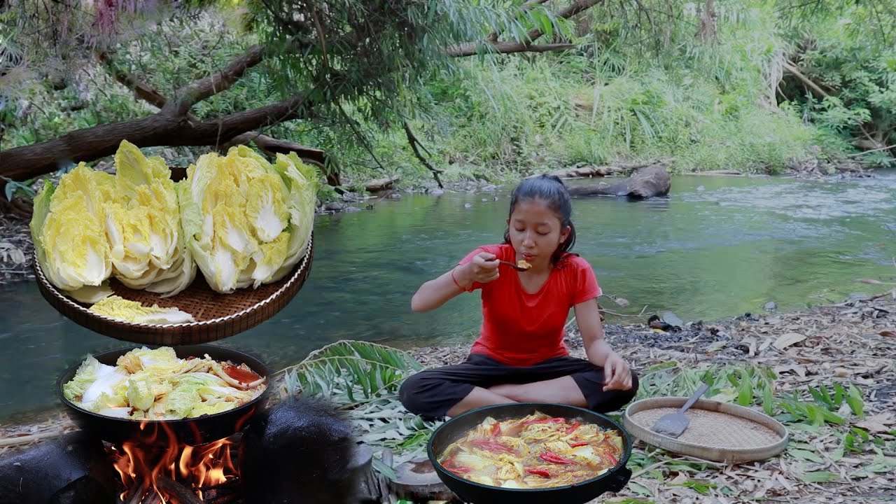 Survival cooking in rainforest: Eating Delicious - Cook cabbage Green ...