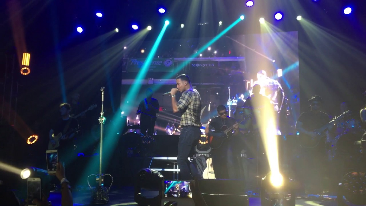 Imitadora Romeo Santos - YouTube