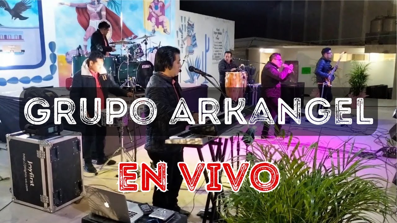 Grupo Arkangel - Vivo Enamorado [ en vivo ] 2023 - YouTube