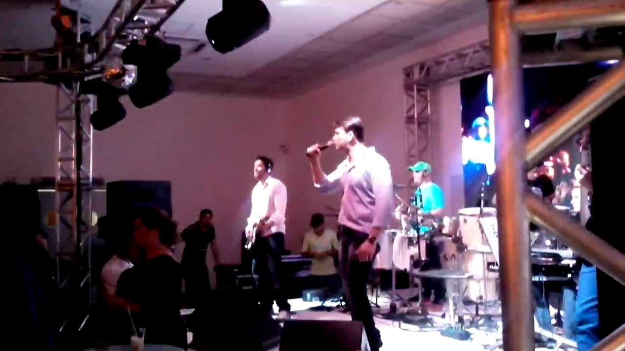 FIM DE FESTA - CASAMENTO CARLA & MARLEY - YouTube