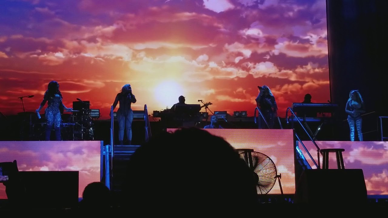 XSCAPE LIVE REUNION Tour - Norfolk 2017 - YouTube