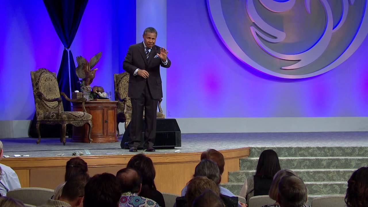 Dr. Bill Winston - YouTube