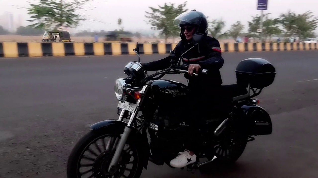 Girl Riding Royal Enfield|Biker Girl in Navi Mumbai|Talk with Bike|kz ...