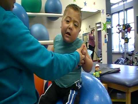 ball bounce at therapy with me - YouTube