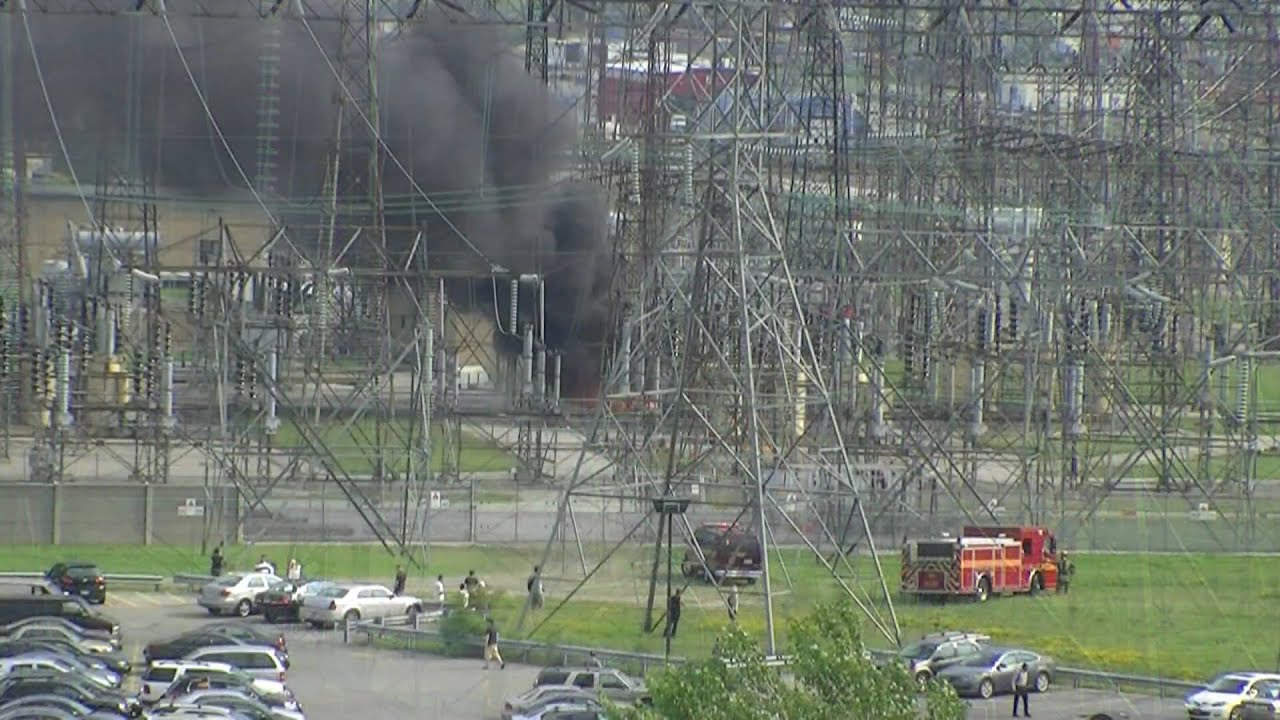 Etobicoke Hydro One Transformer Station Fire 5 July 2010 - YouTube