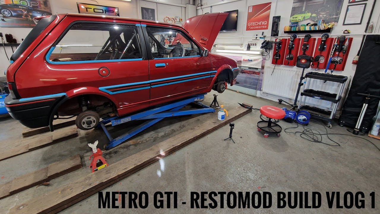 Metro GTi resto build update - VLOG 1. - YouTube