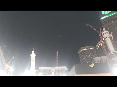 Kabe de sabah ezaninda tavaf eden Ebabil kuşları