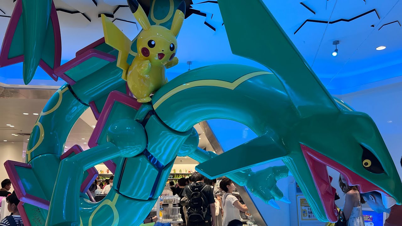 Pokémon Center Sky Tree Town - YouTube