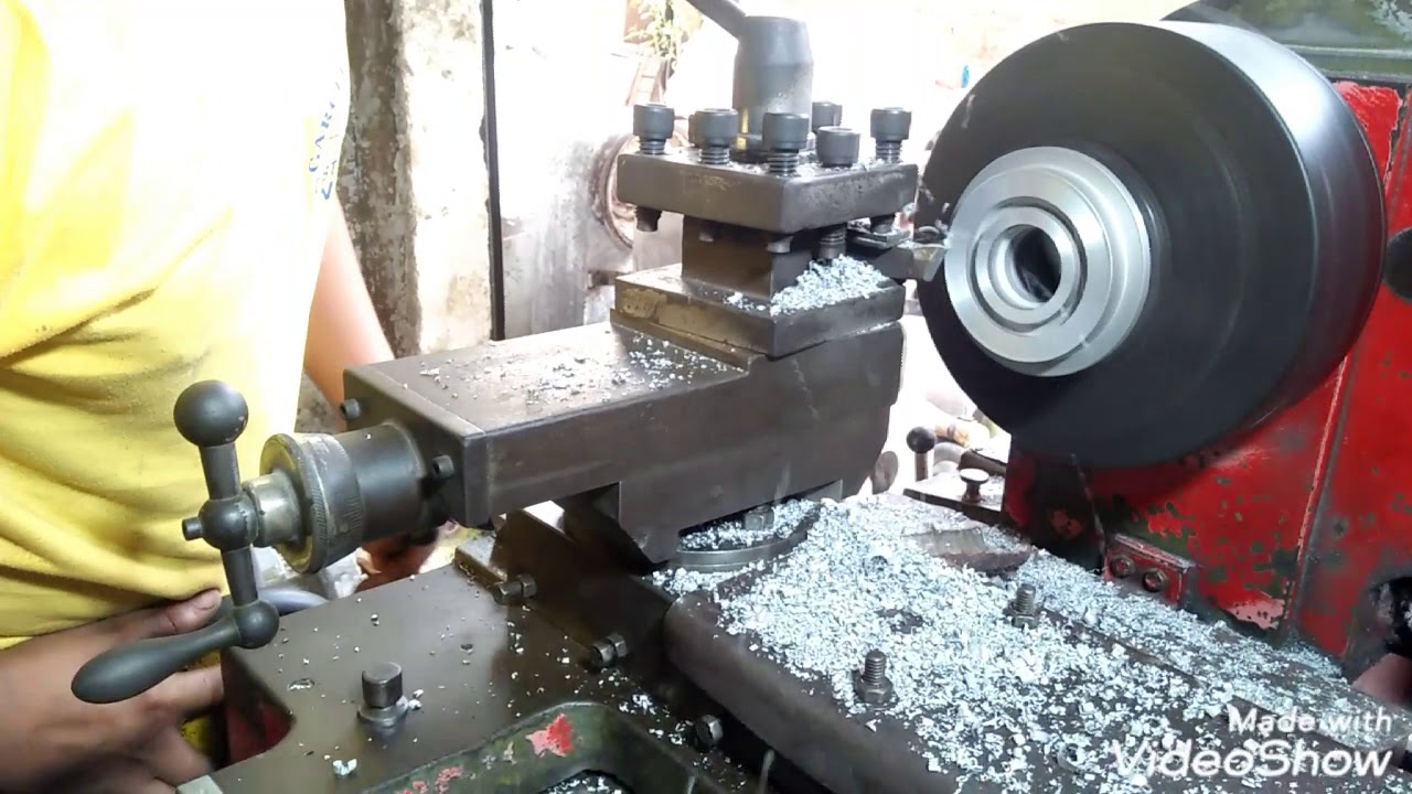 How to make bearing size on lathe machine || Lathe machine operation ...