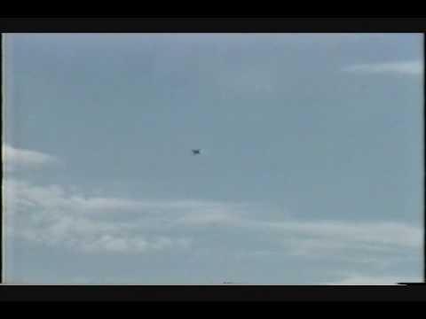 CF-5 freedom fighter - YouTube