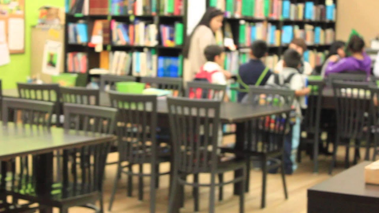 826Chi/The Boring Store - YouTube