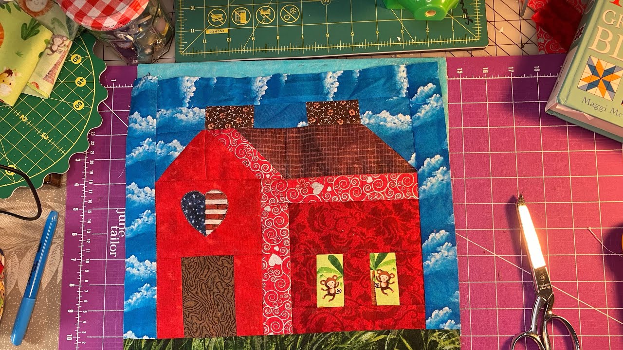 Build a Block: School Daze #2…Schoolhouse - YouTube