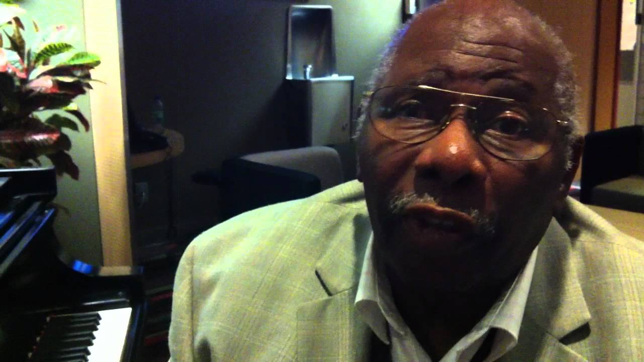 Oliver Jones: Hallway Interview - YouTube