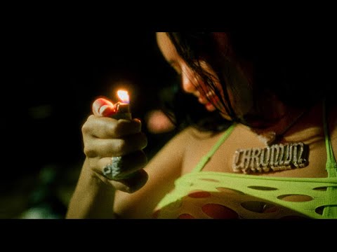 CHROMAZZ - Famosa (Official Video)