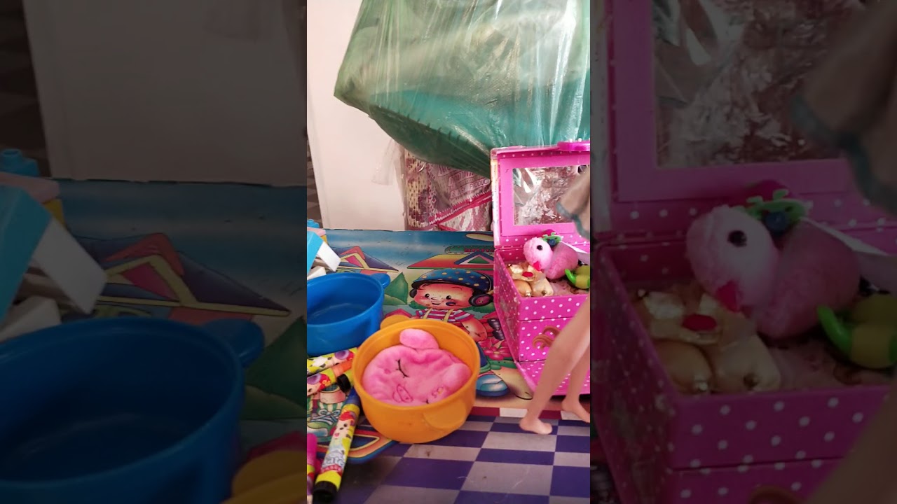 Elsa fall down in the first floor - YouTube