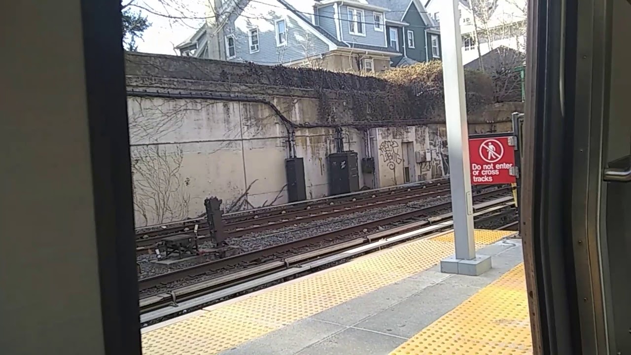 Distorted R160B Door Chime - YouTube