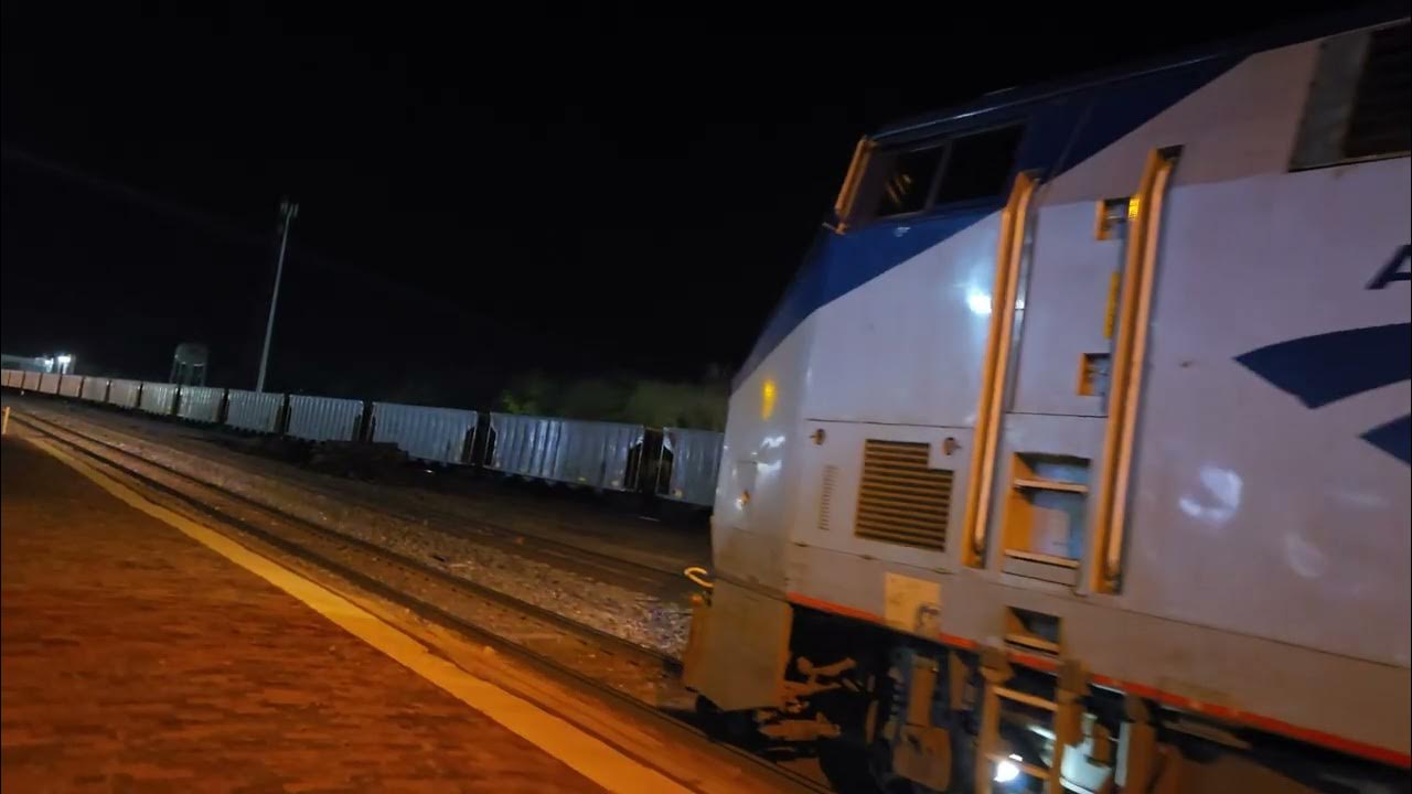 BNSF Empty Baldwin & Amtrak 59 - YouTube
