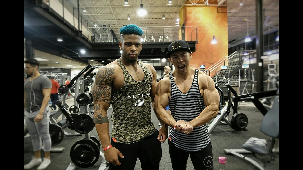 ARNOLD EXPO 2016 DAY 1 | GOKUFLEX & TERRON BECKHAM FT. THEONLINECOACH ...