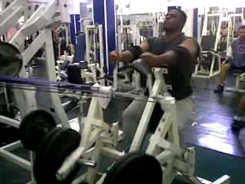 entrenartevideos. ¨Remo horizontal sentado en máquina con peso y ligas ...