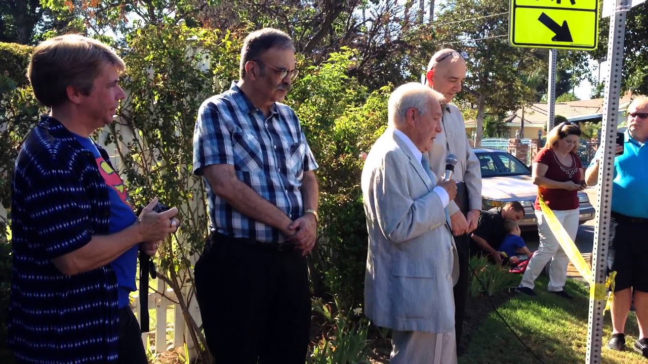 Jack Larson Speaking at Superman Centennial Plaque Dedication, Part Two ...