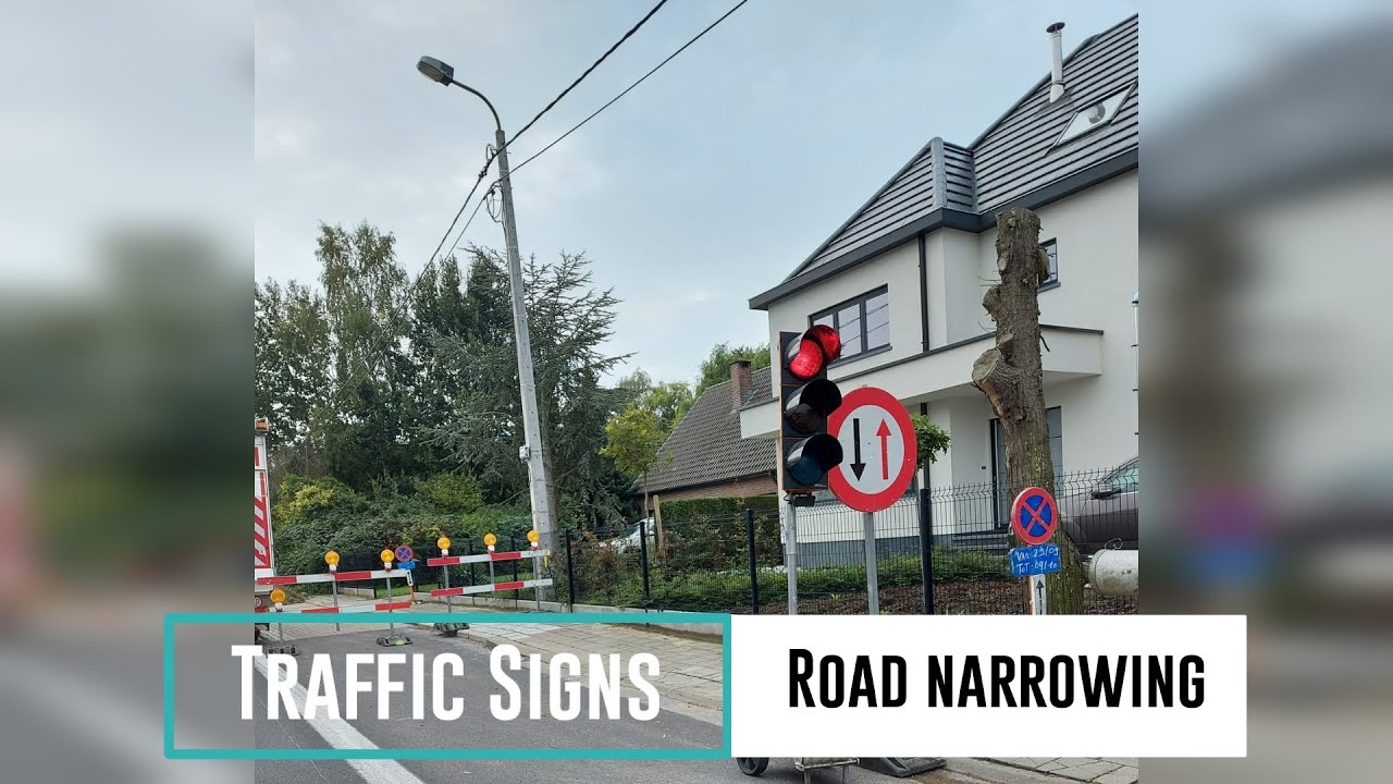 Road Narrowing - Driving Theory (Twi) - YouTube