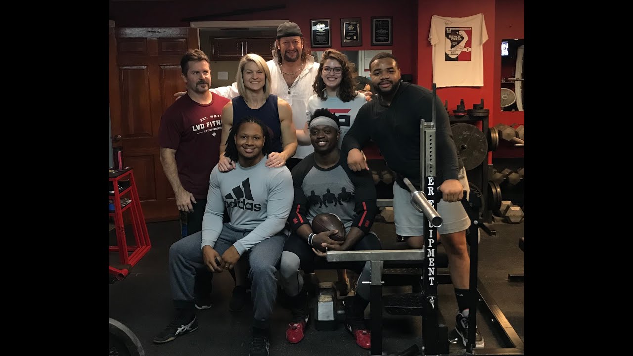 Thompson's Gym Tricep/Shoulder Base Strength Program - YouTube