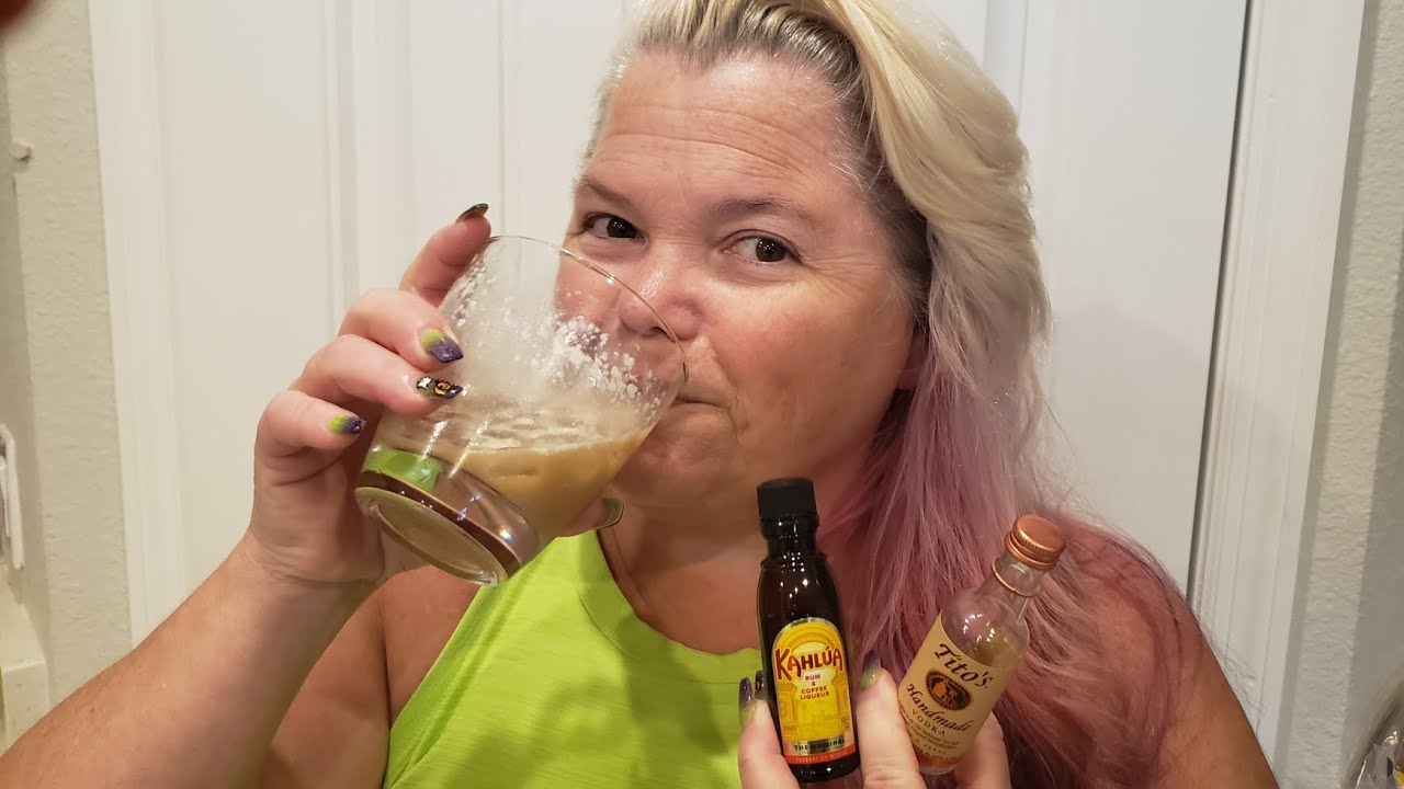 White Russian Drink Recipe The Big Lebowski Style 🤪 - YouTube