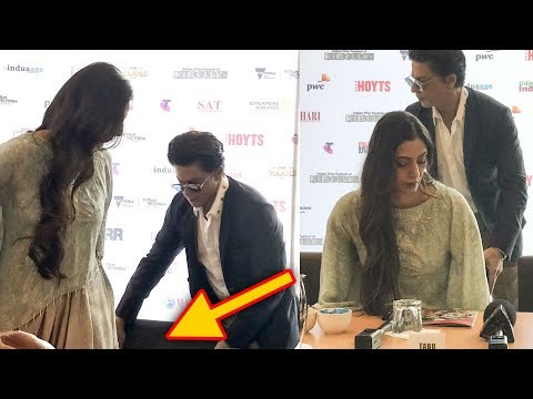 Shahrukh Khan's RESPECT For Tabu With Arjun Kapoor, Karan Johar | IFFM 2019 Melbourne