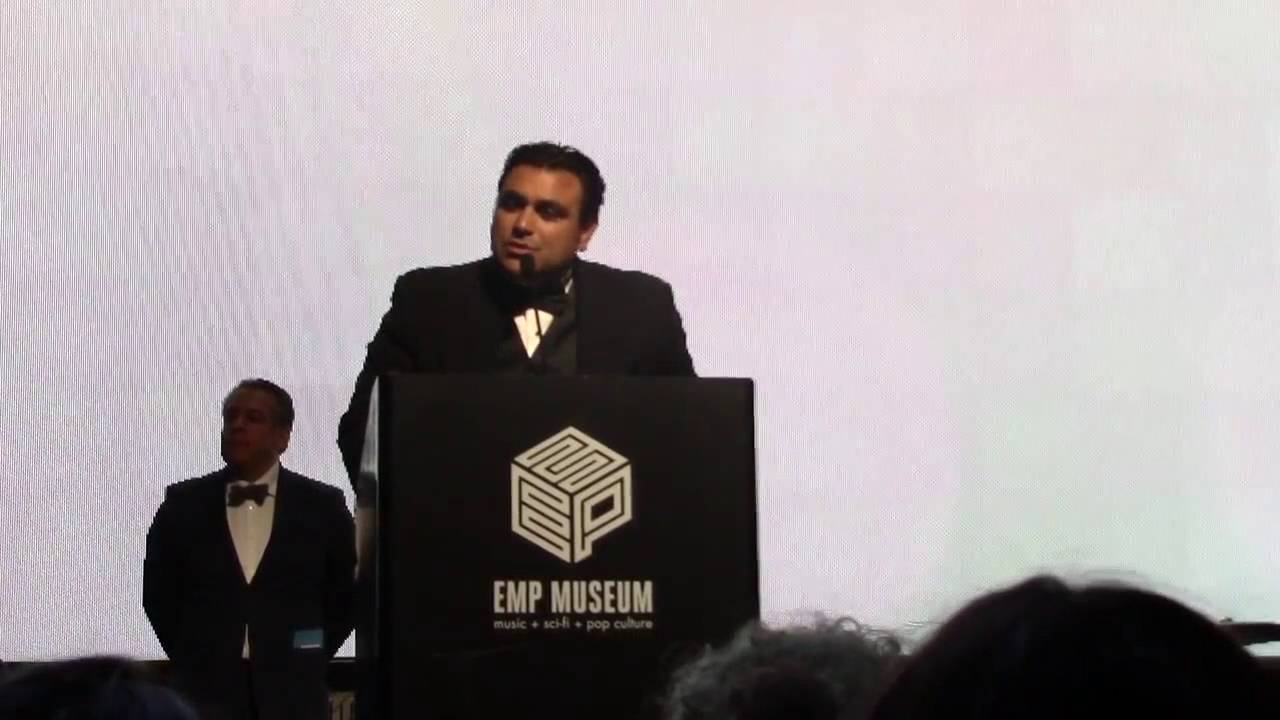 Latin Music Award Seattle, WA Opera & Bolero Tenor Jose Iniguez - YouTube