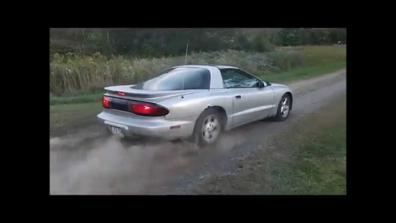 1997 Pontiac Firebird V6 Burnout on Dirt - YouTube