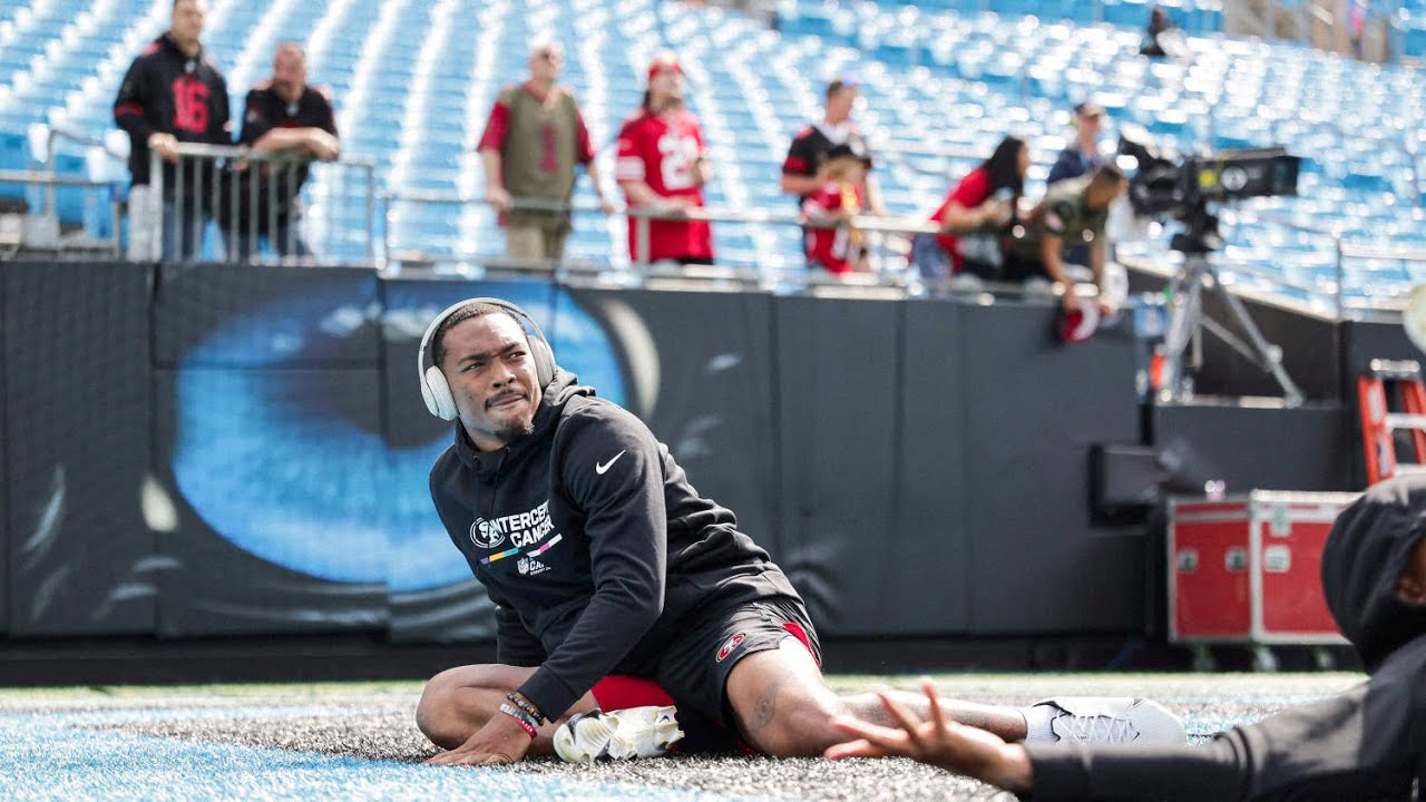 49ers fans takeover the Panthers stadium and are insanely loud ...